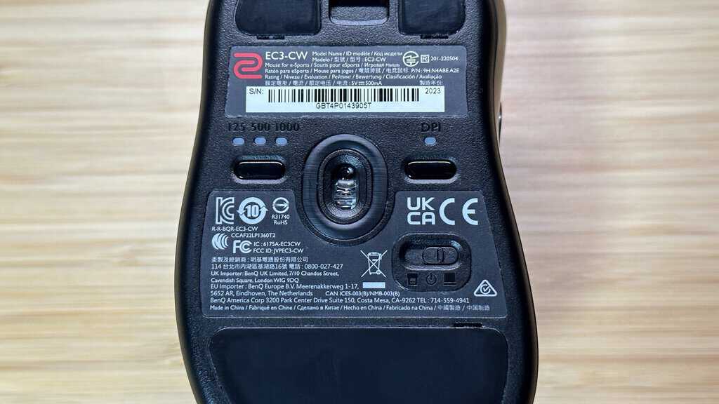 【BenQ ZOWIE EC3-CW レビュー】最上級のビルドクオリティ。1秒で右手に馴染むワイヤレスマウス。 | ガジェビーム